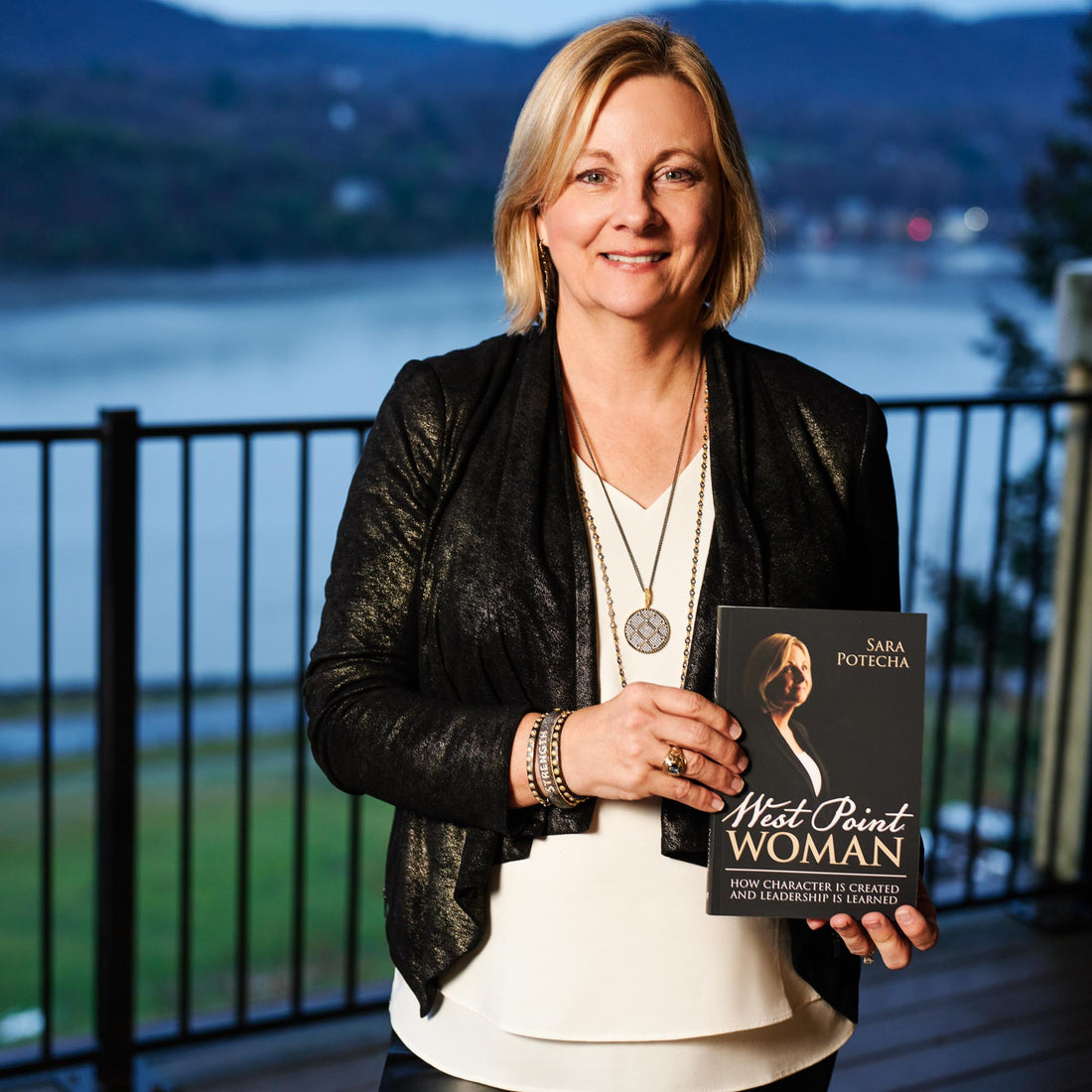 Women of Strength™️: Honor Edition – FREIDA ROTHMAN