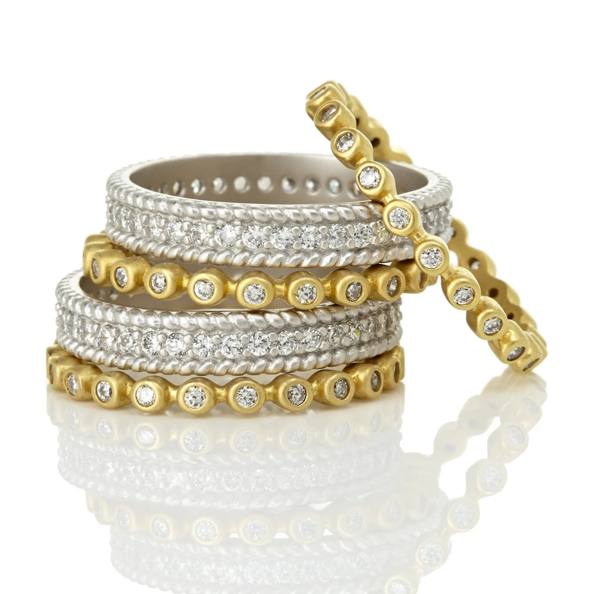 FREIDA ROTHMAN | Signatature Pavé 5-Stack Ring